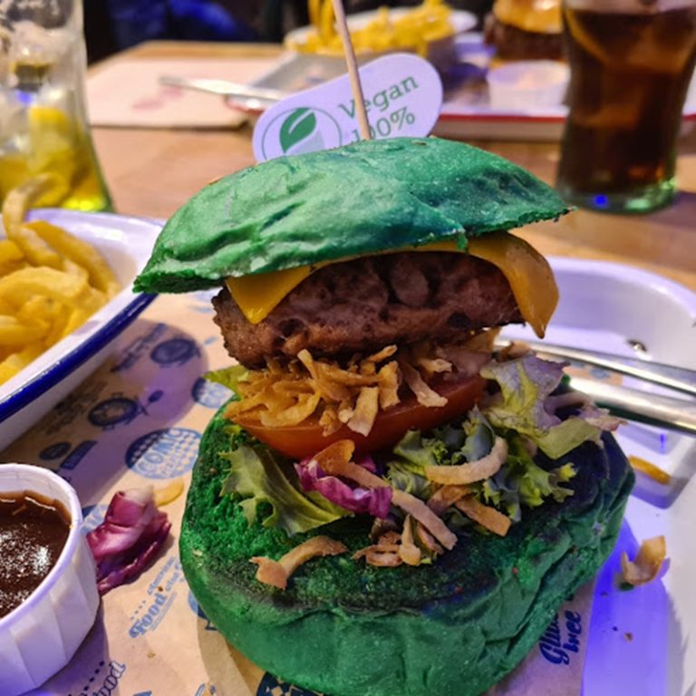 Comic Planet: El restaurante de los Superhéroes